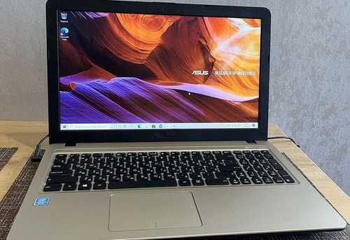 Ноутбук asus D540M