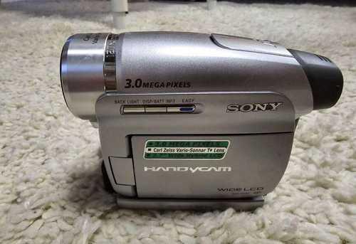 Видеокамера Sony DCR-HC94E