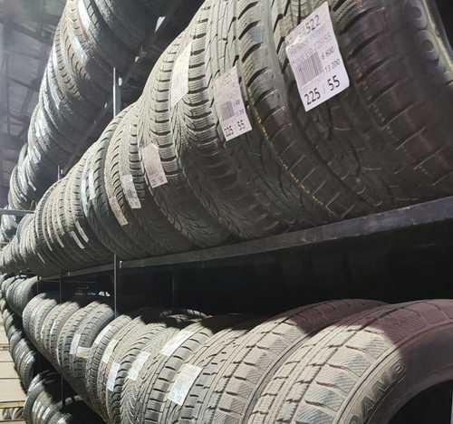 Nokian Tyres Hakkapeliitta R2 215/55 R17 98P