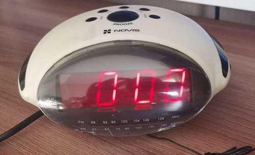 Часы электронные с FM радио и будильником