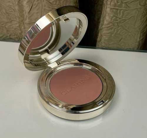 Clarins румяна 03