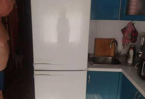 Холодильник Stinol No Frost 190 cm