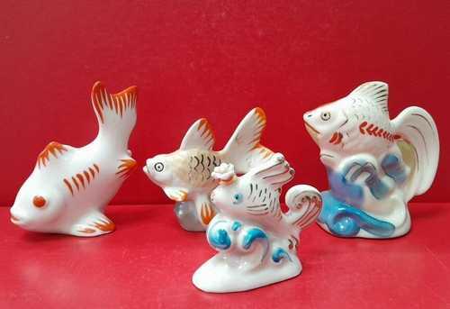 Четыре фарфоровые золотые рыбки СССР 1950-е