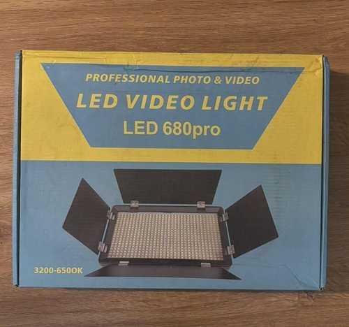 Профессиональный видеосвет LED Video Light