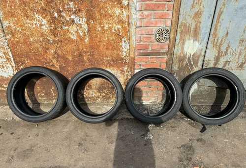 Nitto NT555 G2 235/40 R18 и 255/35 R18 94Y