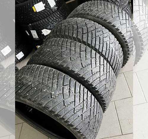 Goodyear Ultragrip Ice Arctic 245/45 R19 102T