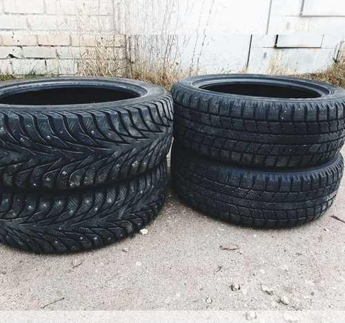 Yokohama Ice Guard Stud IG55 215/55 R18