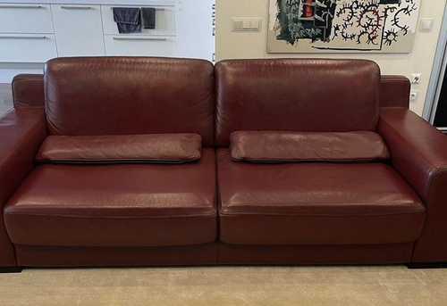 Кожаный диван (240см), кожаное кресло
