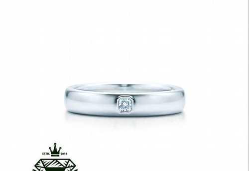 Золотое кольцо Tiffany 6.4 гр. 585 пр бр 0.06 ct