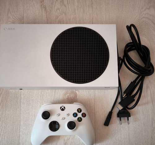 Xbox series s досанкционная (продажа/обмен)