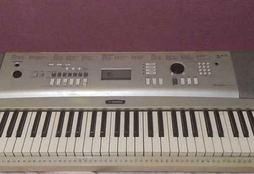 Продаю синтезатор yamaha dgx-220