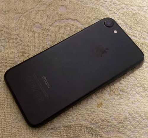 iPhone 7, 32 ГБ