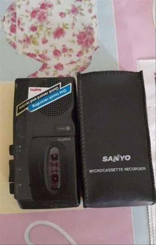 Кассетный диктофон sanyo