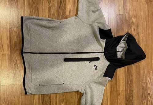 Nike tech fleece