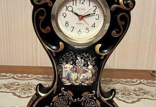 Часы настольные керамич корп кварц будильник