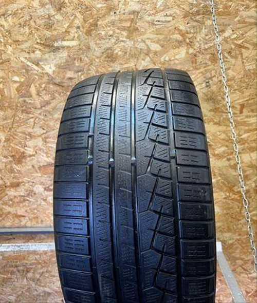 Yokohama W.Drive V902B 275/40 R20