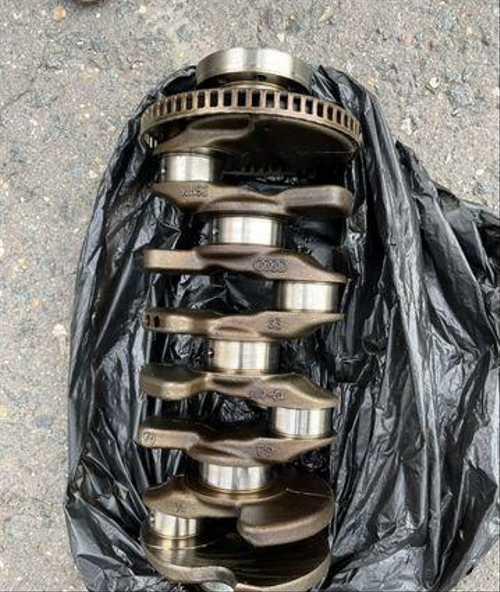 Коленвал Audi A6 C7 2.0 tfsi cdn 050105189b