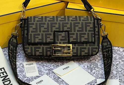 Женская сумка Fendi Baguette