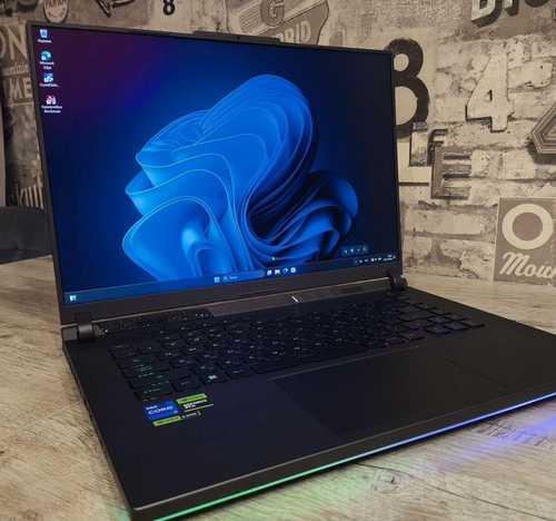 Asus ROG Strix G16 i7 13650HX/4070/16/1