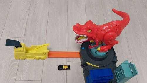Игрушечный комплект Hot Wheels T-Rex для атаки