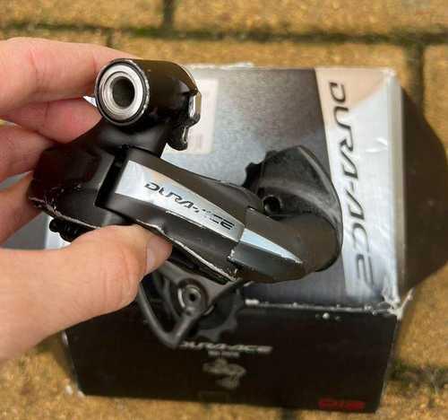 Задний переключатель Shimano dura-ACE Di2 10s