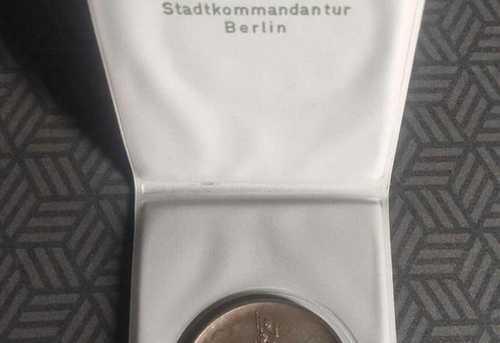 Памятная медаль ГДР