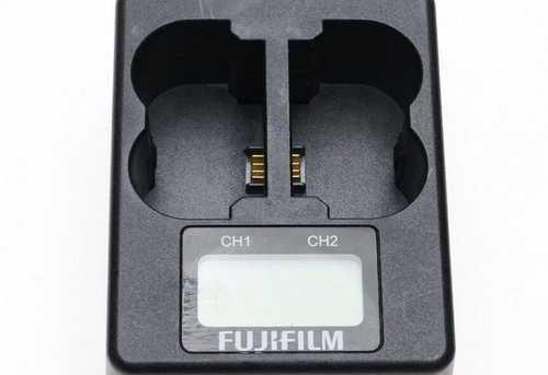 Зарядное устройство Fujifilm BC-W235C (б/у)