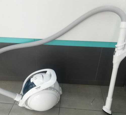 Пылесос с контейнером для пыли Tefal IQ7767EA