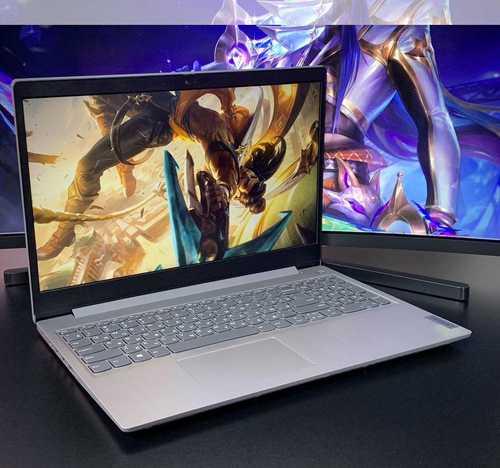 Ультрабук Lenovo IdeaPad 3 / Intel UHD / i5