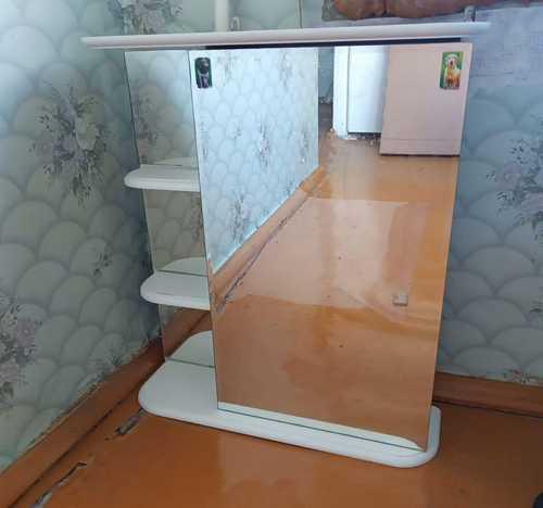 Шкаф с зеркалом для ванной бу