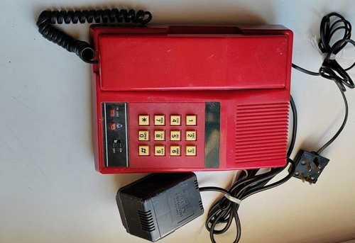 Винтажный красный телефон Aleste кнопочный