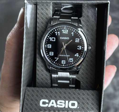 Casio MTP-V001D-1B новые оригинал