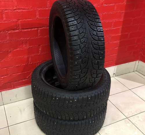 Pirelli Winter Carving Edge 235/45 R17 97T