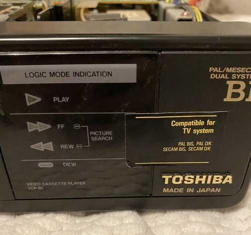 Видеомагнитофон toshiba