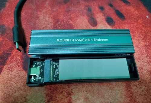 Внешний корпус NVMe SSD-адаптер