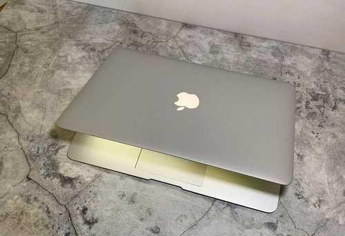 MacBook Air / intel i5 / Идеальное состояние