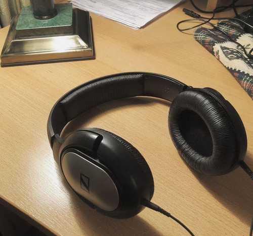 Новые Sennheiser HD 201