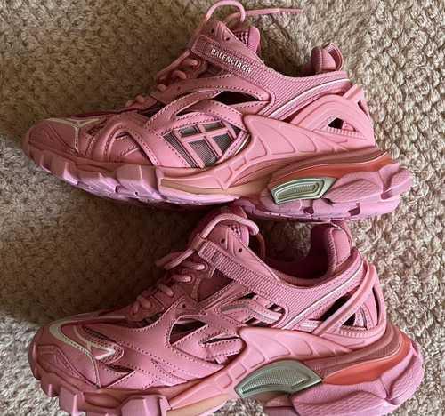 Balenciaga track 2 pink