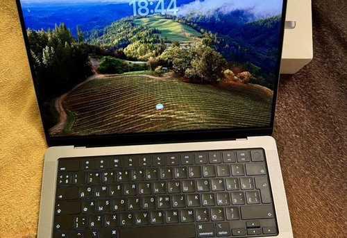 MacBook Pro 14 2021 M1 Pro 1TB Ростест Как новый