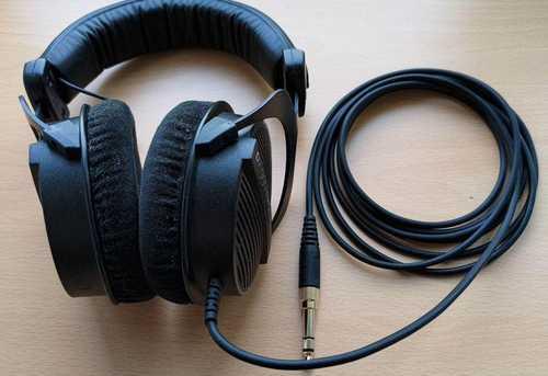 Beyerdynamic DT 990 Pro 250 Ohm черные амбушюры