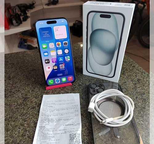 iPhone 15, 256 ГБ