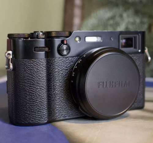 Fujifilm X100V