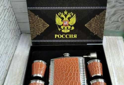 Набор фляжка с рюмками