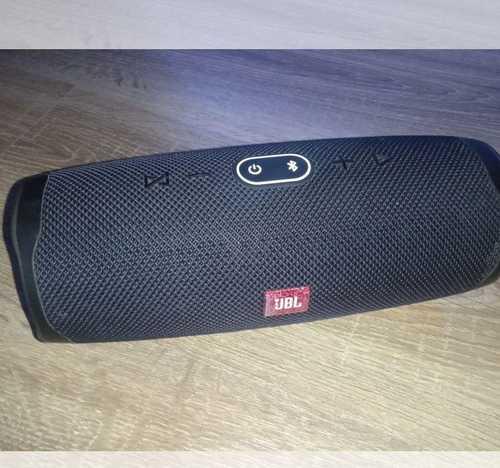 Колонка JBL charge 4