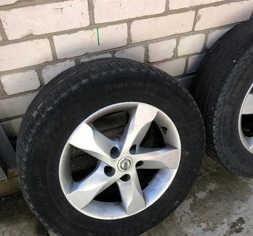 Nokian Tyres Hakka Blue 215/65 R16 T