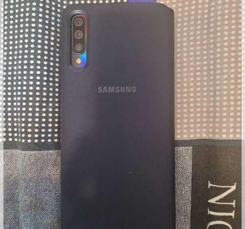 Samsung Galaxy A70, 6/128 ГБ