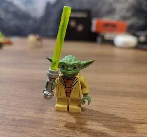 Минифигурка Yoda Star Wars/Lego minifigure