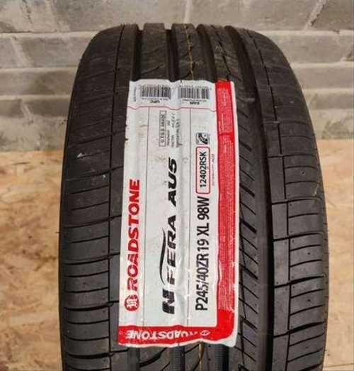 Roadstone N'Fera AU5 245/40 R19 98W