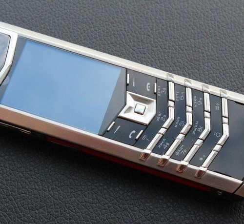 Телефон Vertu Signature S Design Red