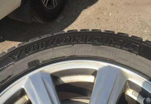 Yokohama 104ZR 225/65 R17